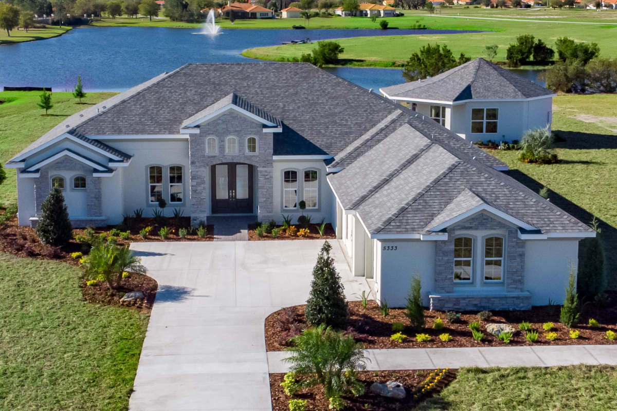 Real Estate Photo Gallery - Realistic Image